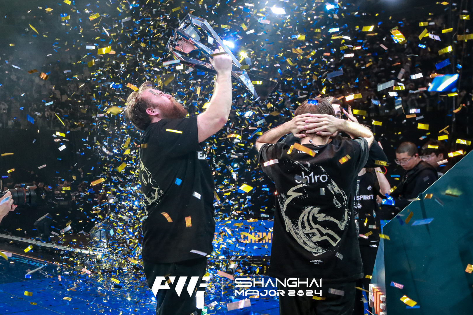 完美世界上海Major落幕，Spirit新王登基！17岁donk成为Major史上最年轻冠军&MVP