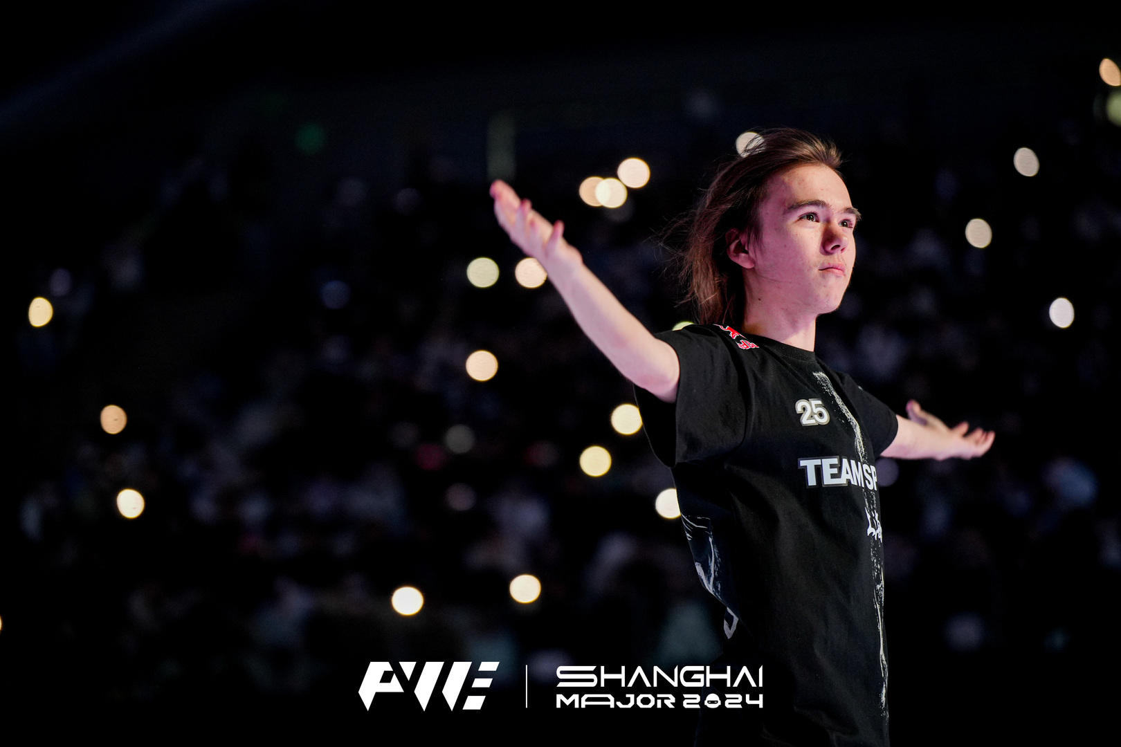 完美世界上海Major落幕，Spirit新王登基！17岁donk成为Major史上最年轻冠军&MVP